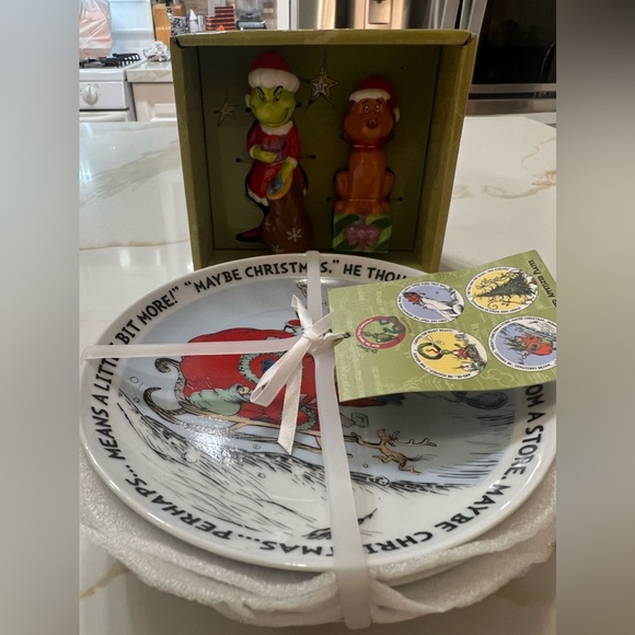 The Grinch | Kitchen | Grinchmas Grinch 65th Anniversary Appetizer ...